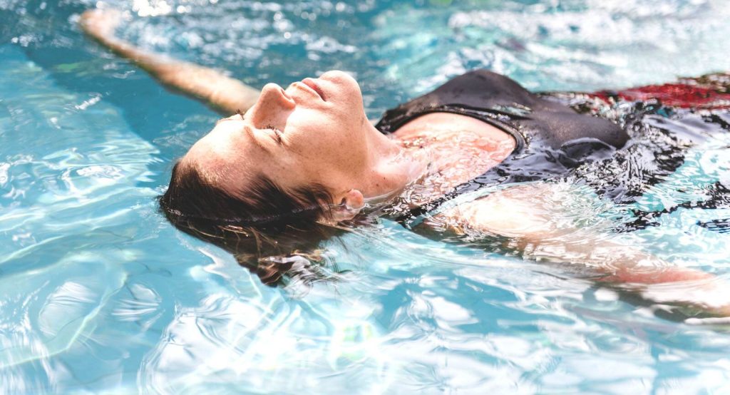 Swimming And Asthma: 6 Ways Swimming Help Individuals With Asthma