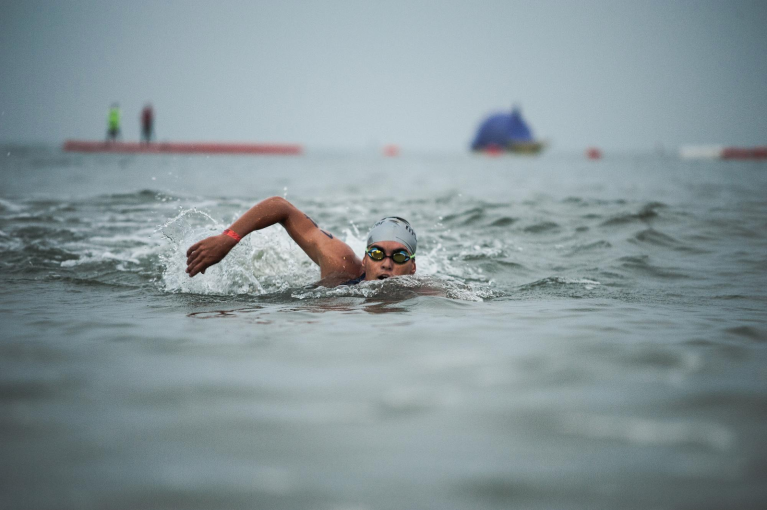10 Experts Tips For Ocean Swimming